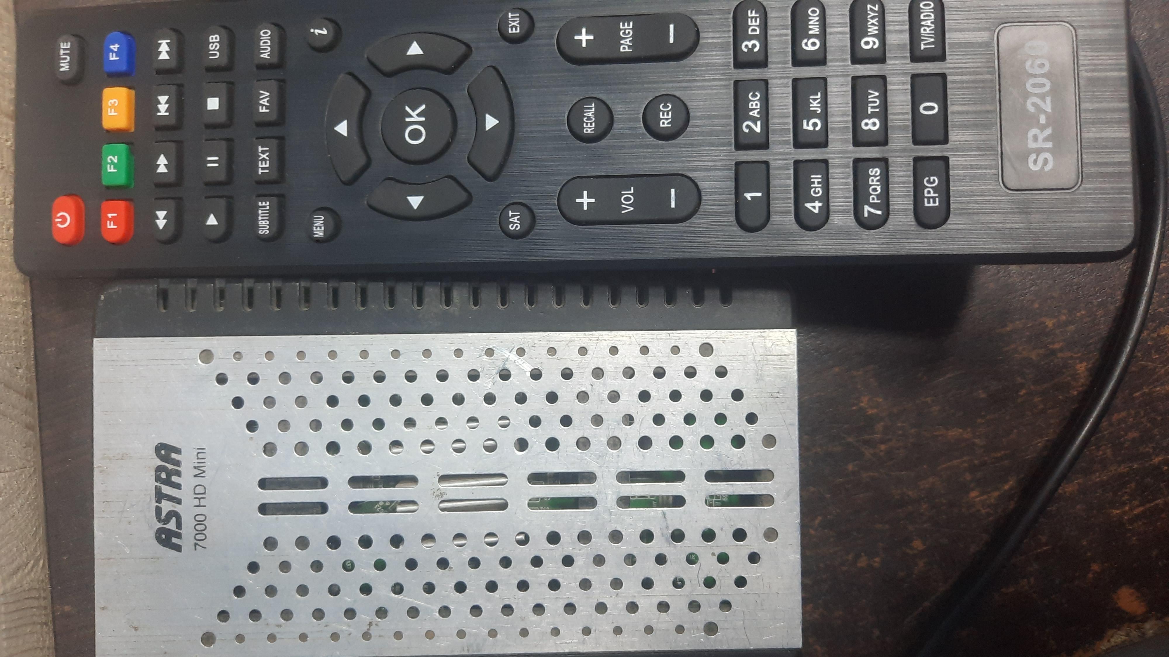 أحدث ملف قنوات ASTRA 7000 HD MINI بقناة العتاوله كلاسيك بتاريخ اليوم ...